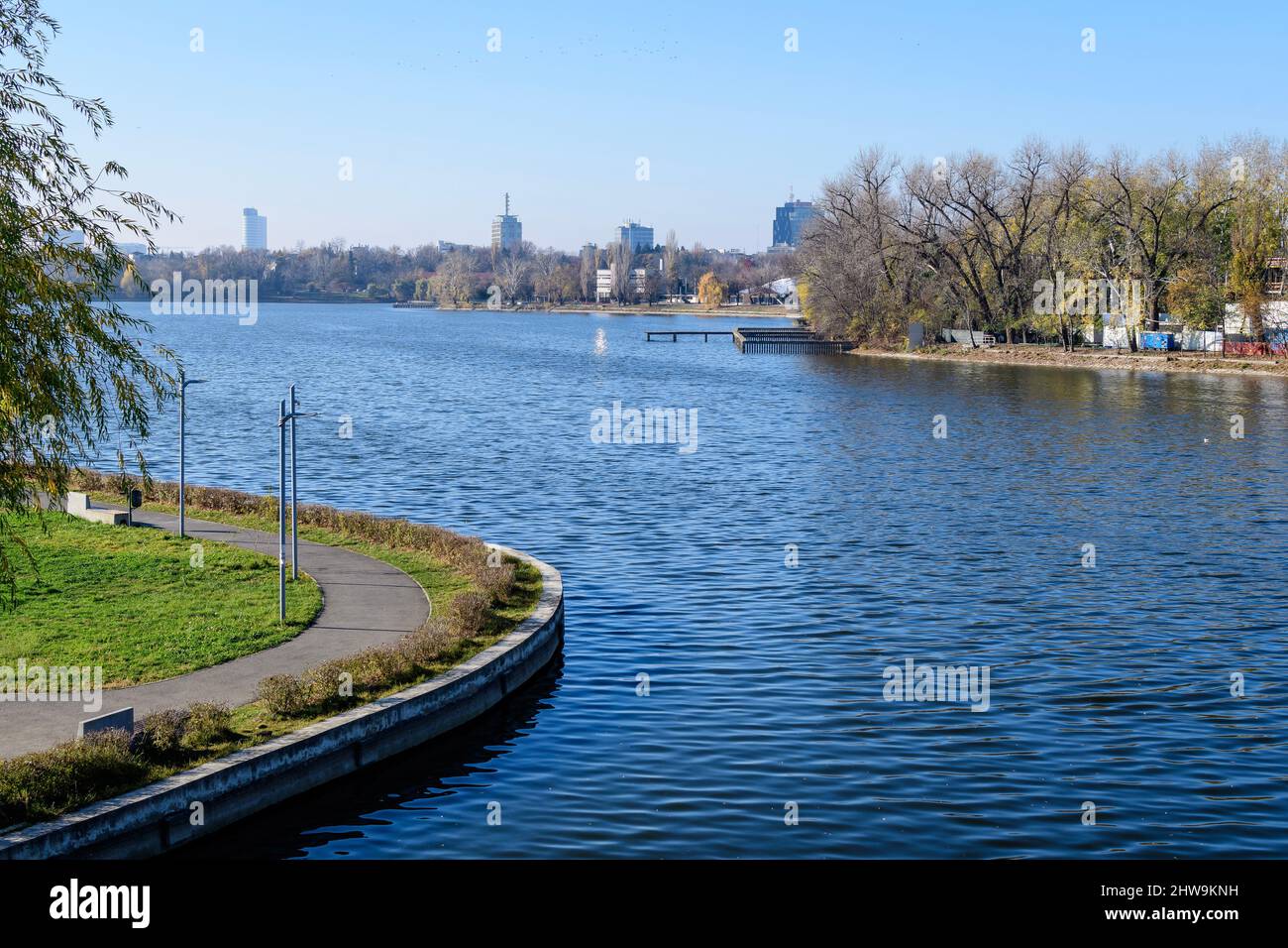 Lacul floreasca hi-res stock photography and images - Alamy