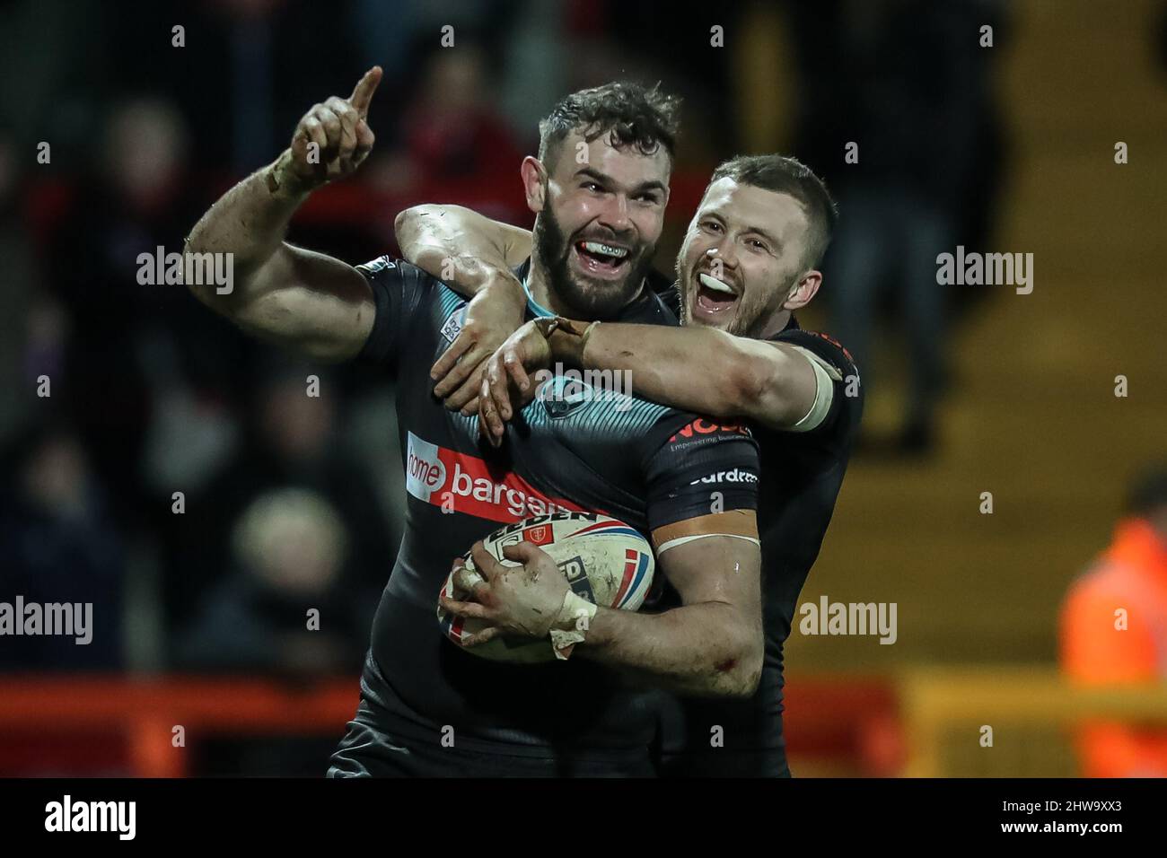 Alex Walmsley #8 of St Helens celebrates his try in the second half ...