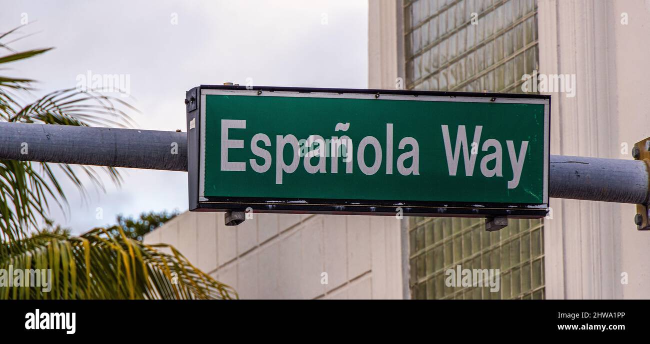 Street sign Espanola Way in Miami Beach Stock Photo - Alamy