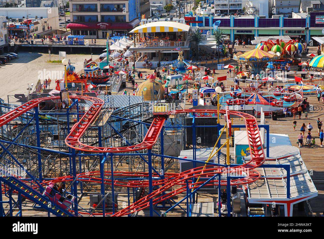 Aerial view park roller coaster hi-res stock photography and images - Alamy