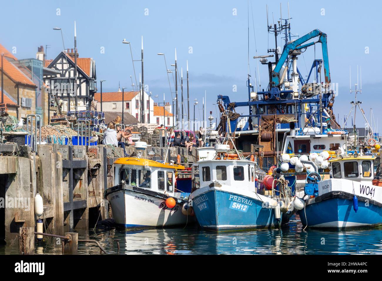 Scarborough pirate ship hi-res stock photography and images - Alamy