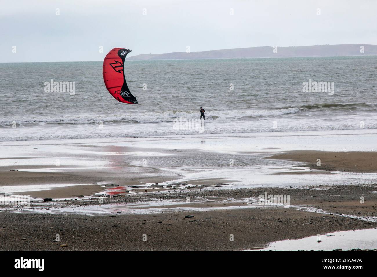 Windsurfing at Branchester Beach Norfolk Stock Photo - Alamy