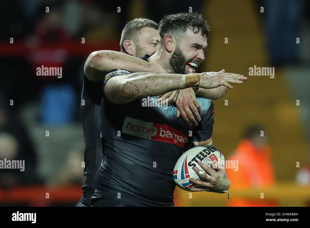 Alex Walmsley #8 of St Helens celebrates his try in the second half ...