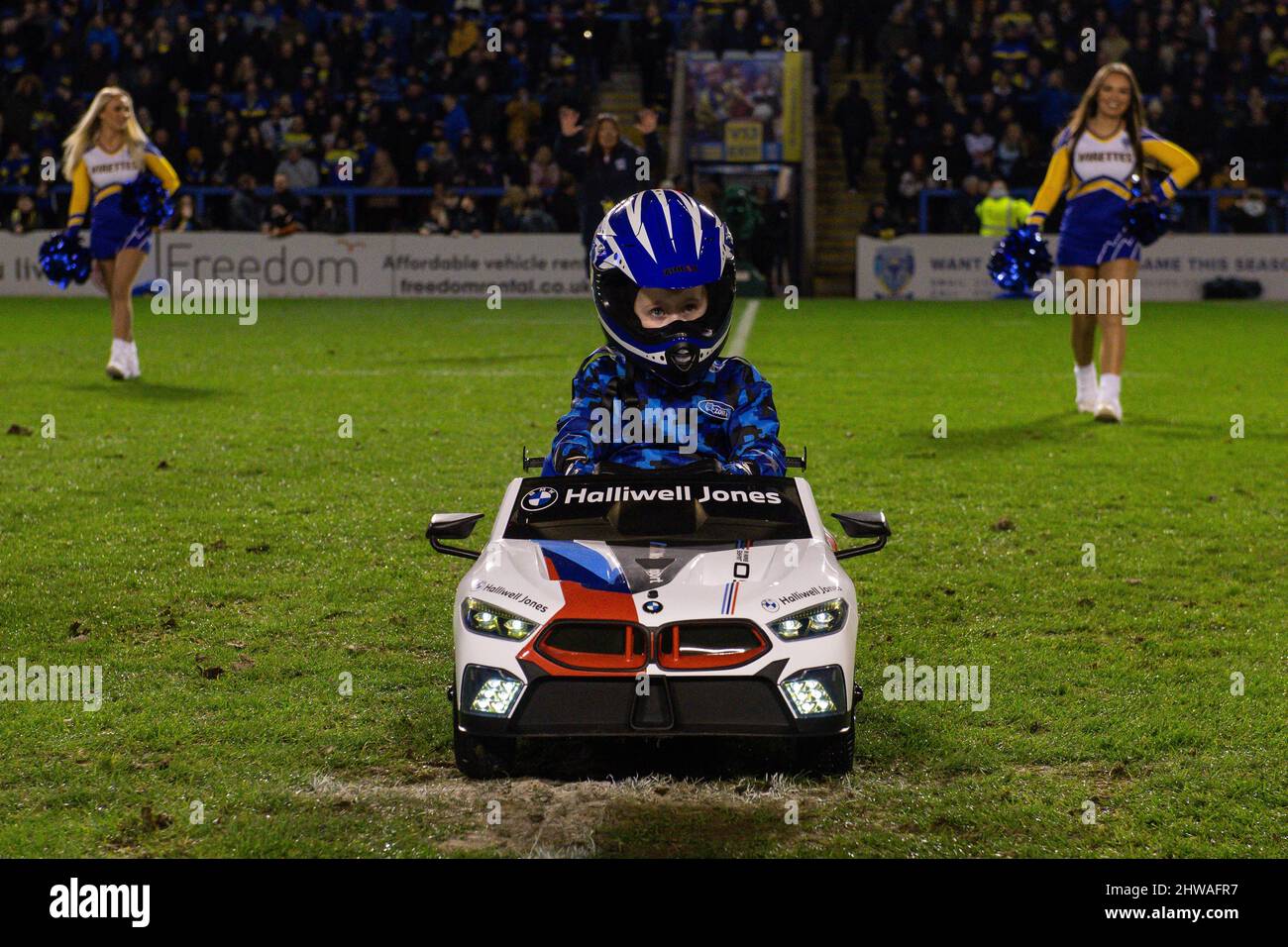 Whizzy Rascal delivers a contract to Warrington Wolves chairman Stuart ...