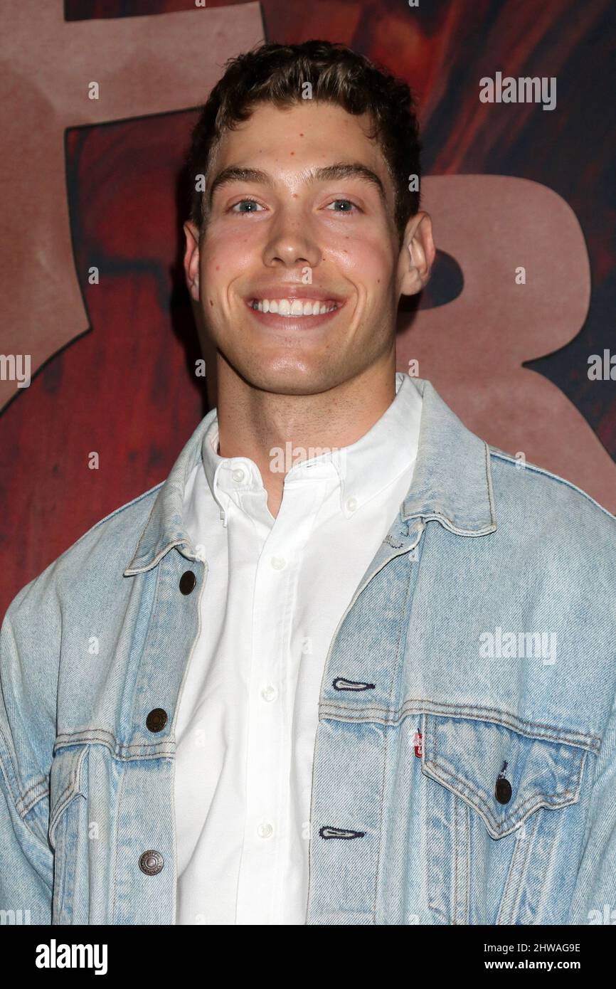 Los Angeles, USA. 03rd Mar, 2022. Derek Chadwick at the Fresh Premiere ...