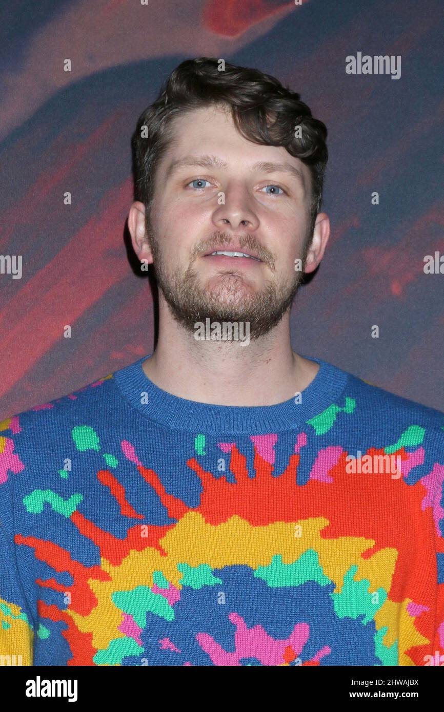 Los Angeles, CA. 3rd Mar, 2022. Brett Dier at arrivals for FRESH ...