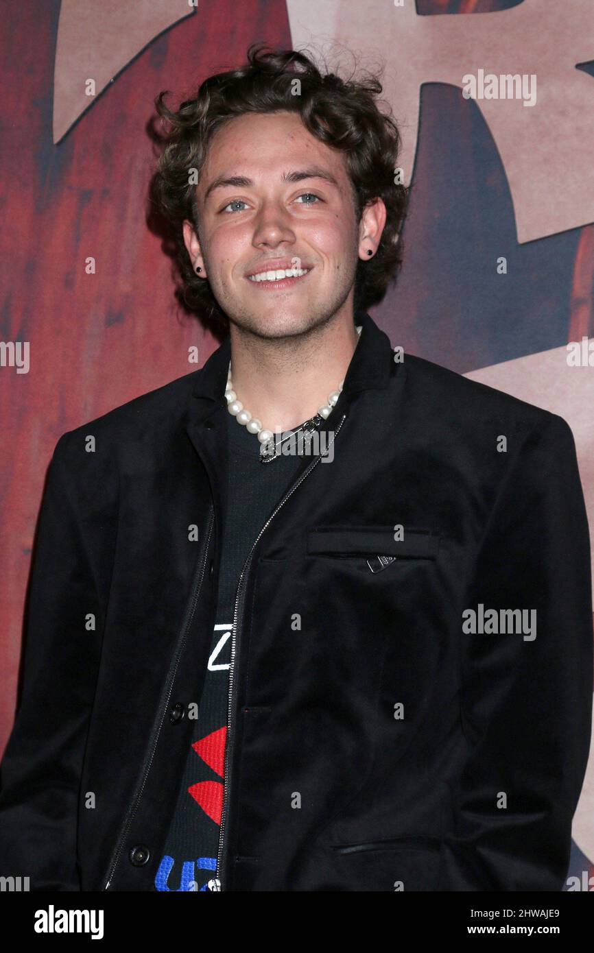 Los Angeles, CA. 3rd Mar, 2022. Ethan Cutkosky at arrivals for FRESH ...