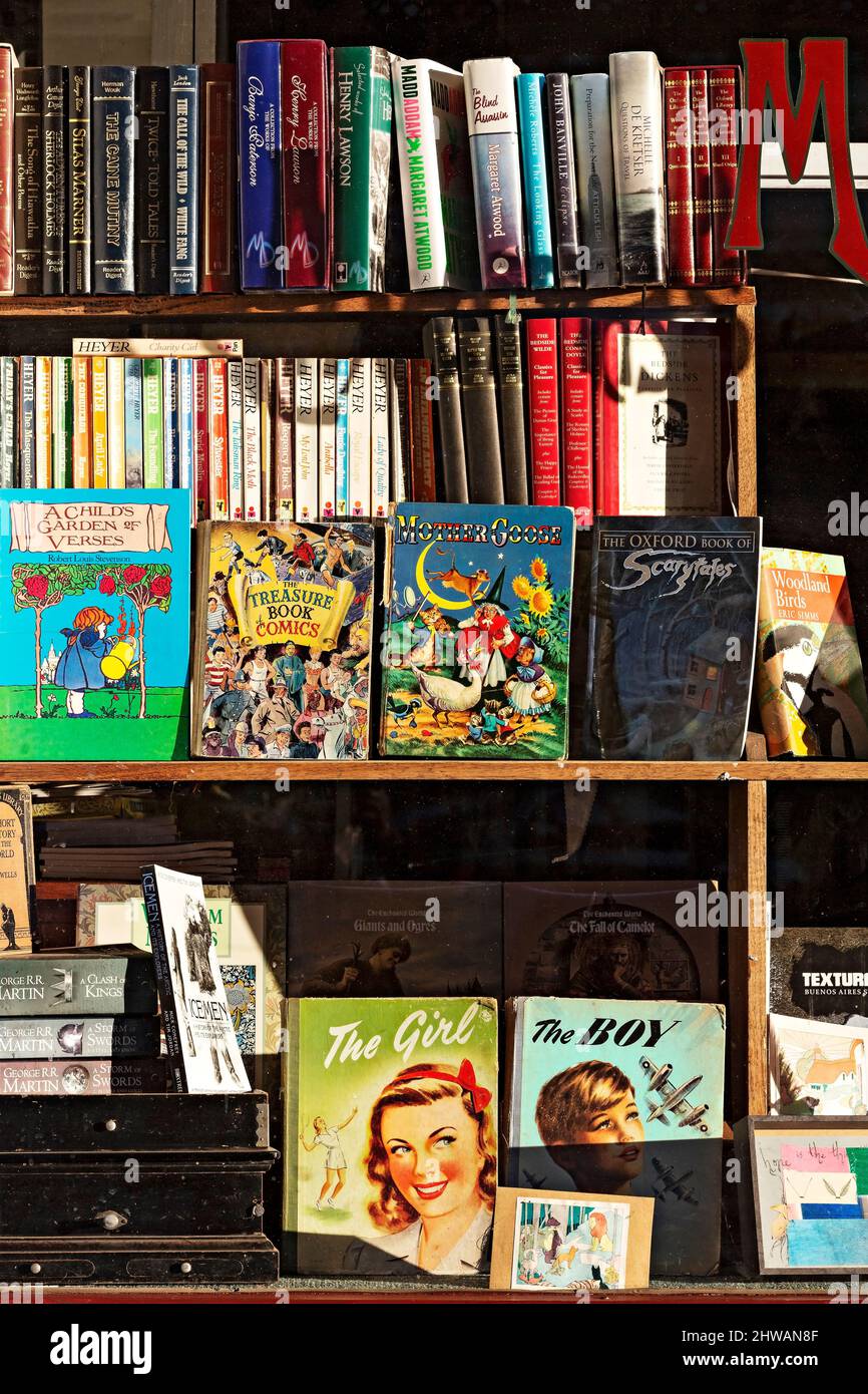 Ballarat Australia / Bookstore shop window in Sturt Street, Ballarat ...