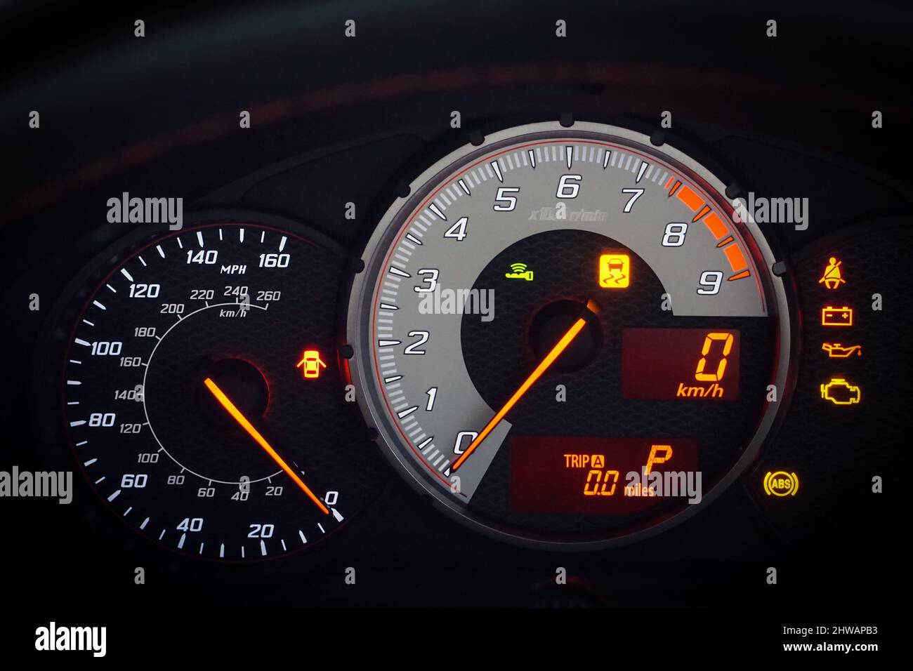 Car dashboard symbols hi-res stock photography and images - Alamy