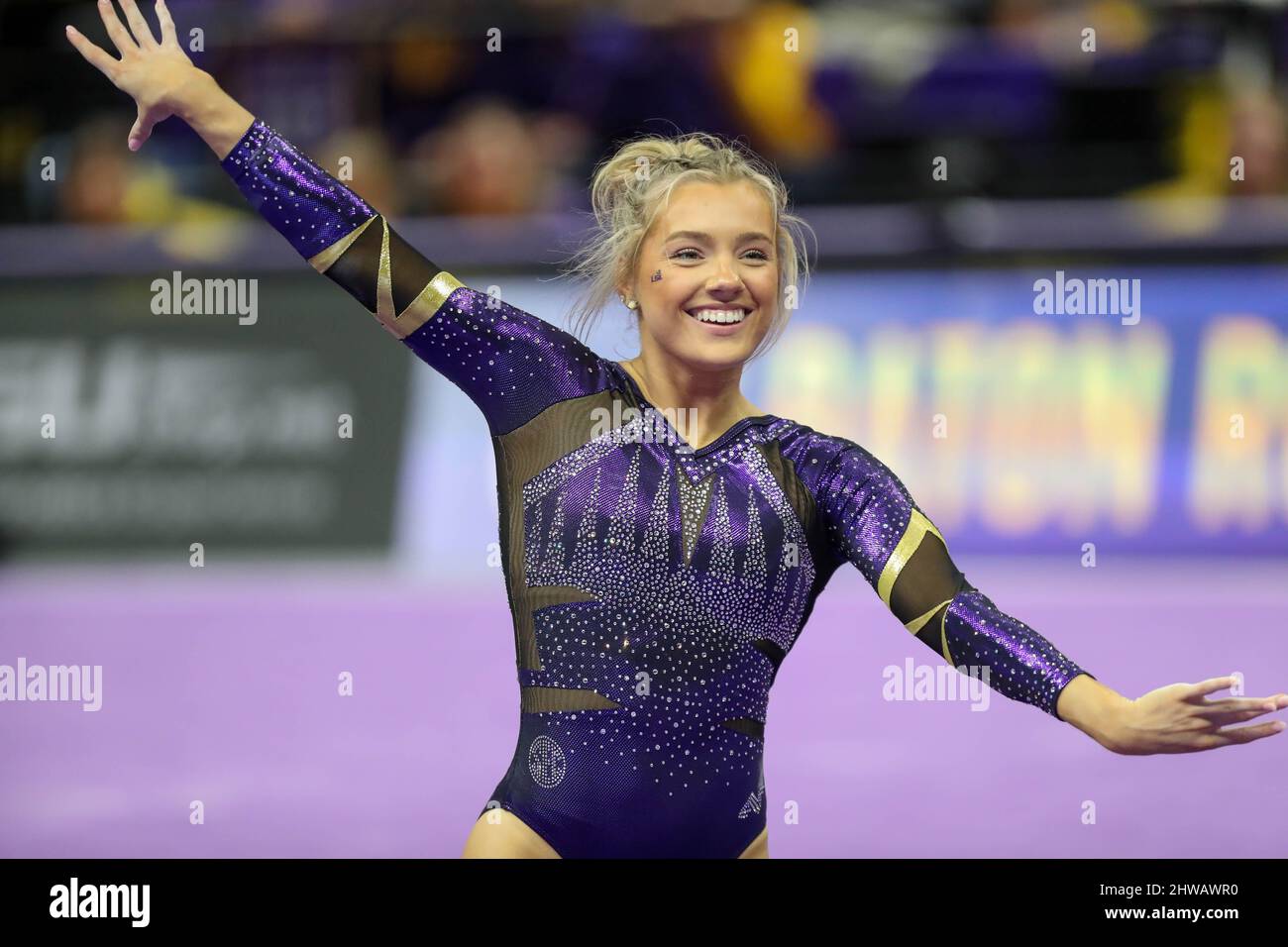 Baton Rouge, LA, USA. 4th Mar, 2022. LSU's Sarah Edwards competes on ...