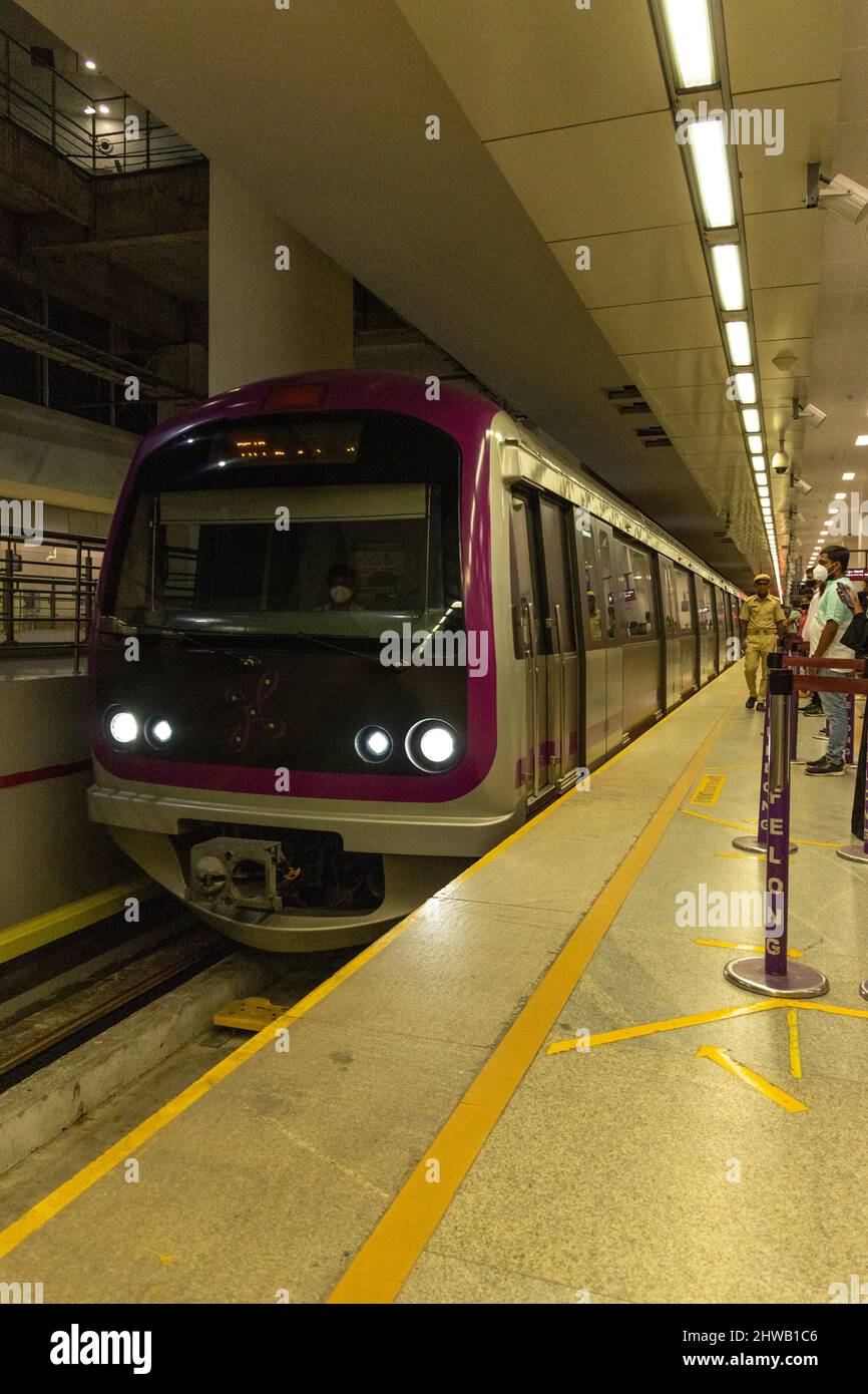 Namma Metro Purple Line Train entering Majestic metro station ...