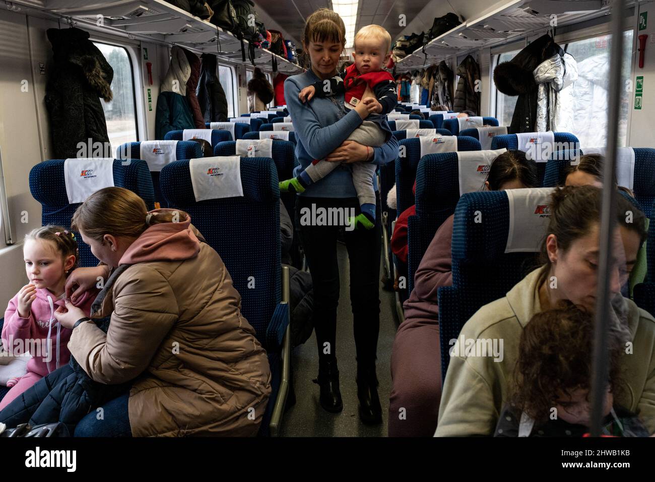 4 train seats hi-res stock photography and images - Alamy