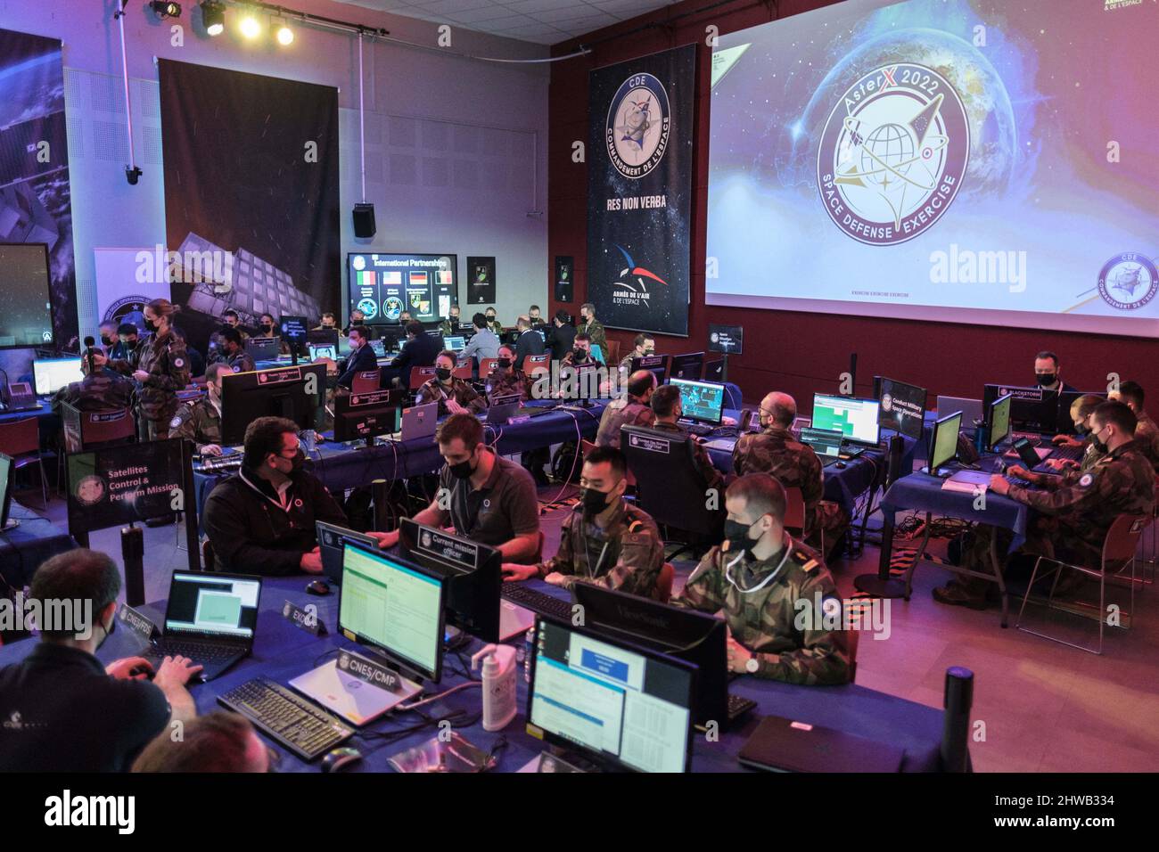 Tactical operations center hi-res stock photography and images - Alamy