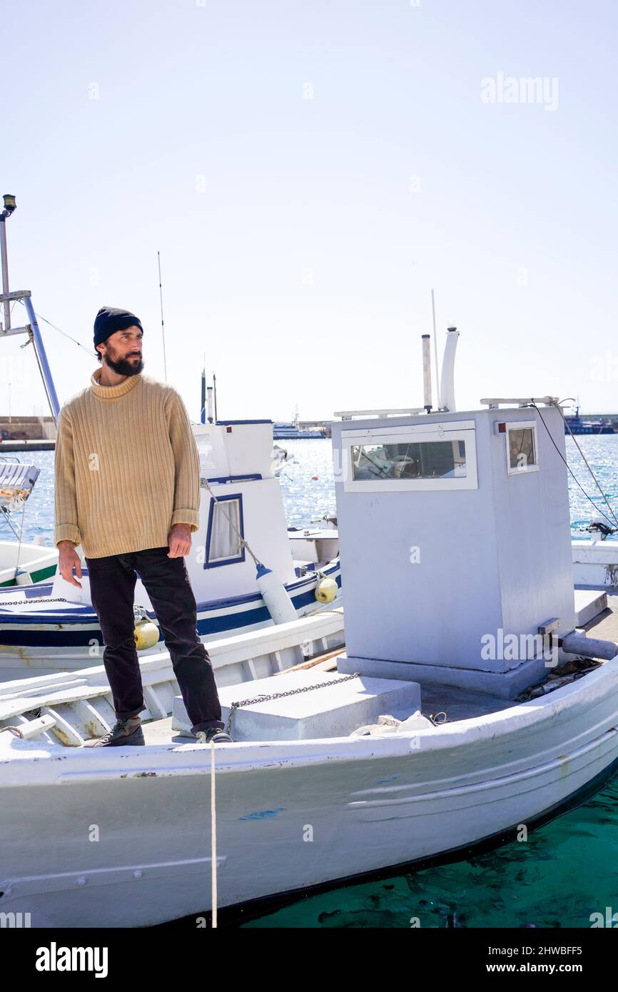 sailor bearded man in the harbor Stock Photo - Alamy