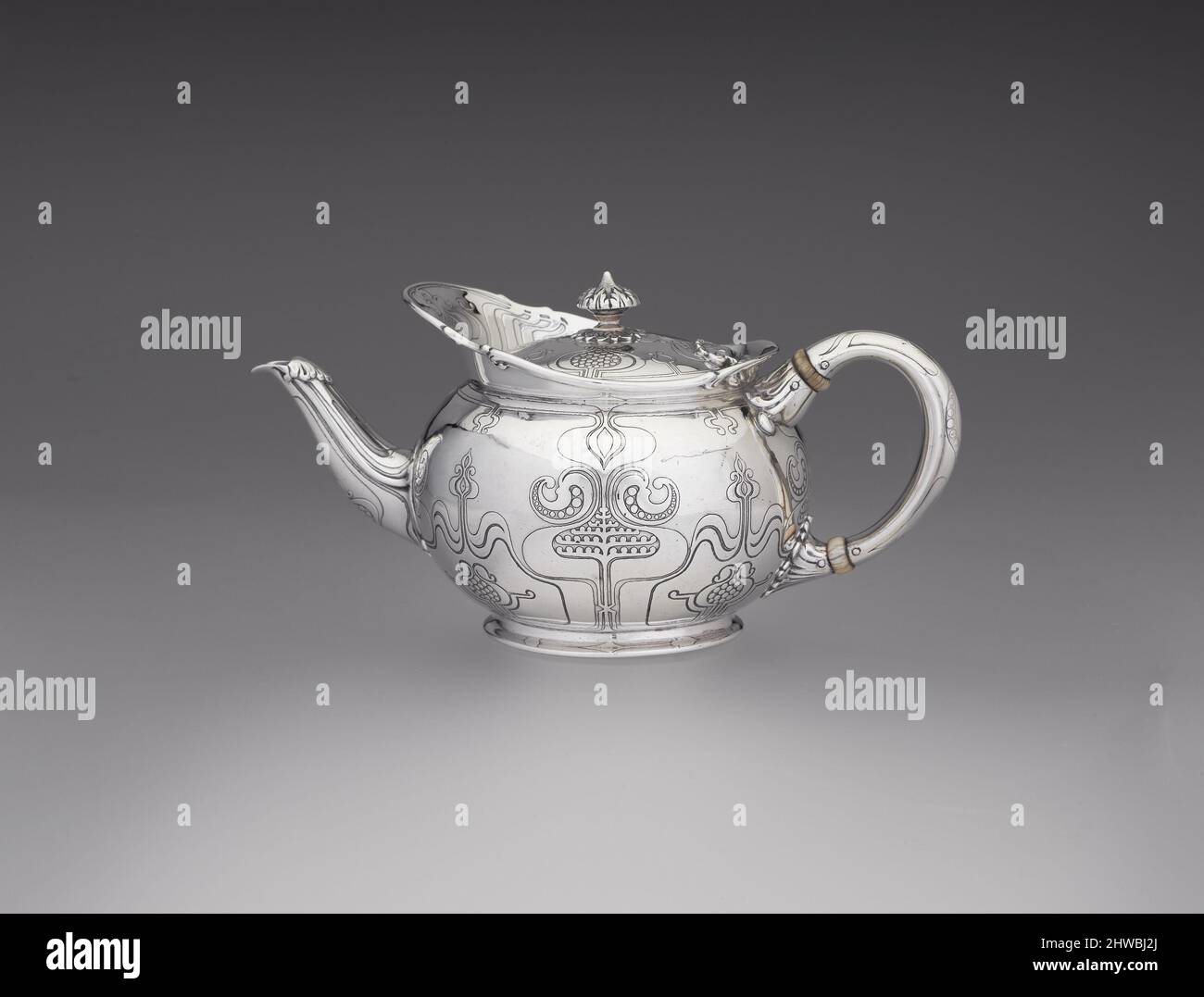 Teapot. Manufacturer: Tiffany and Company, American, founded 1837 Stock ...