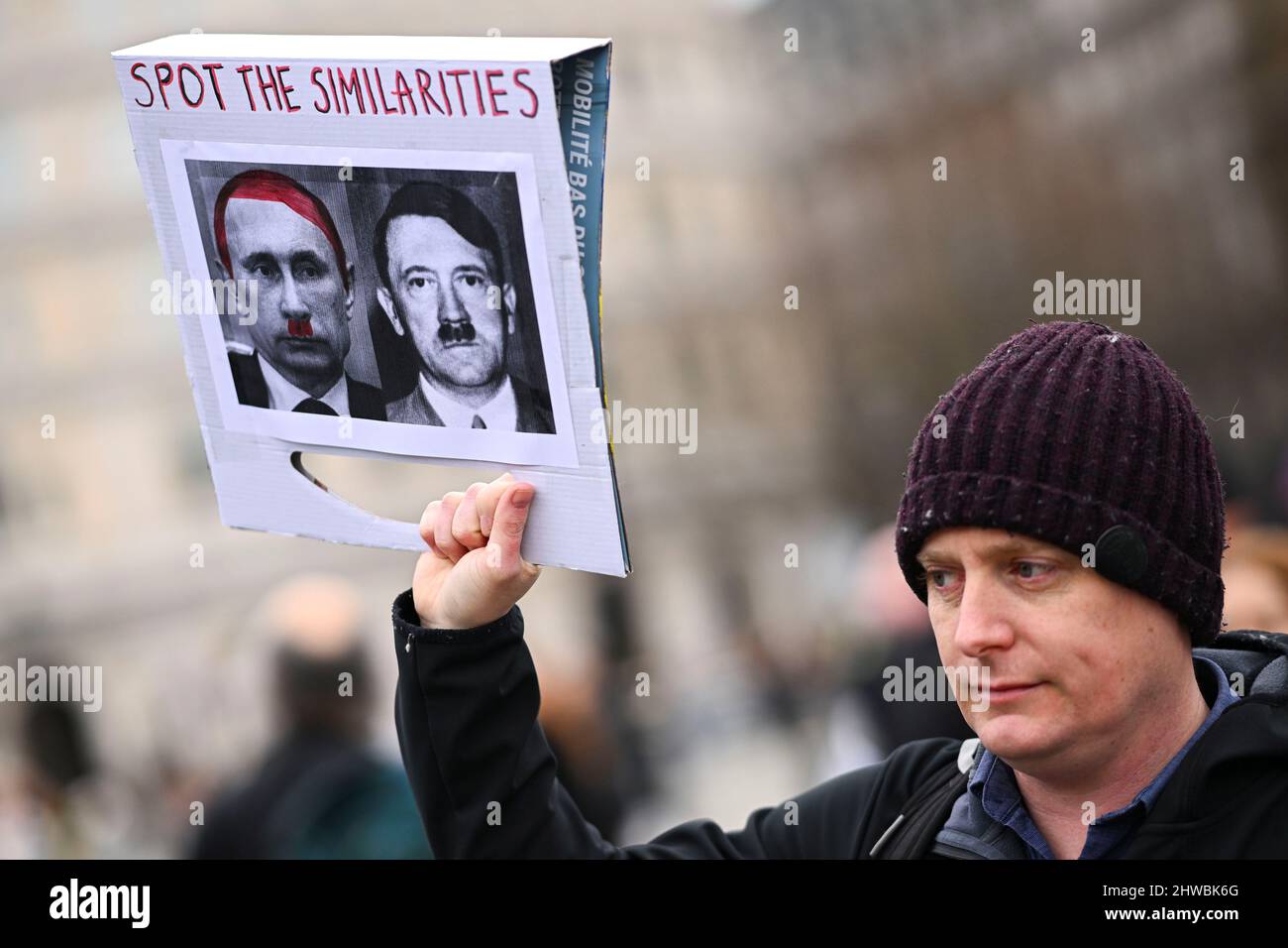 Vladimir Putin Adolf Hitler High Resolution Stock Photography and ...