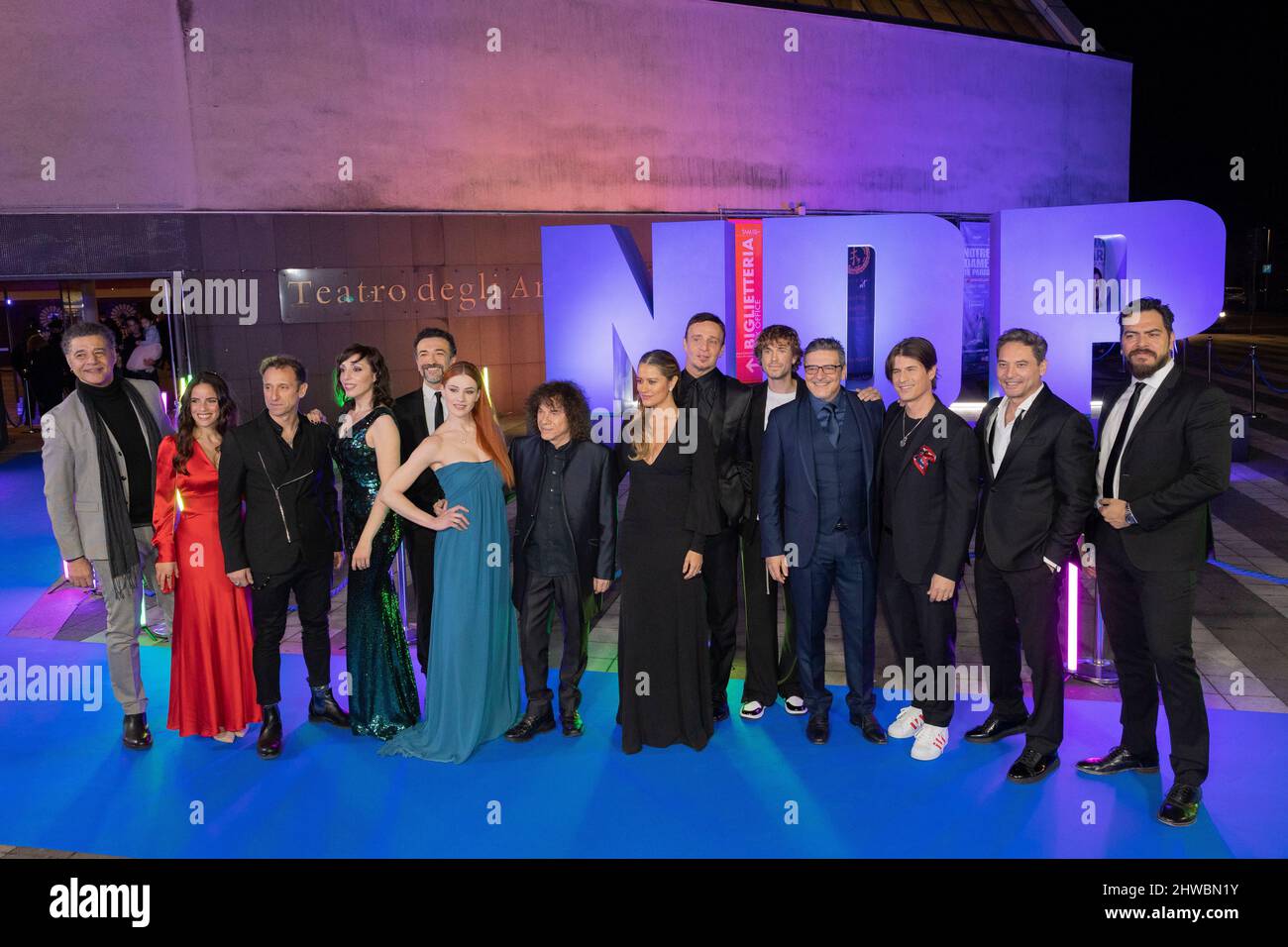 R cocciante hi-res stock photography and images - Alamy