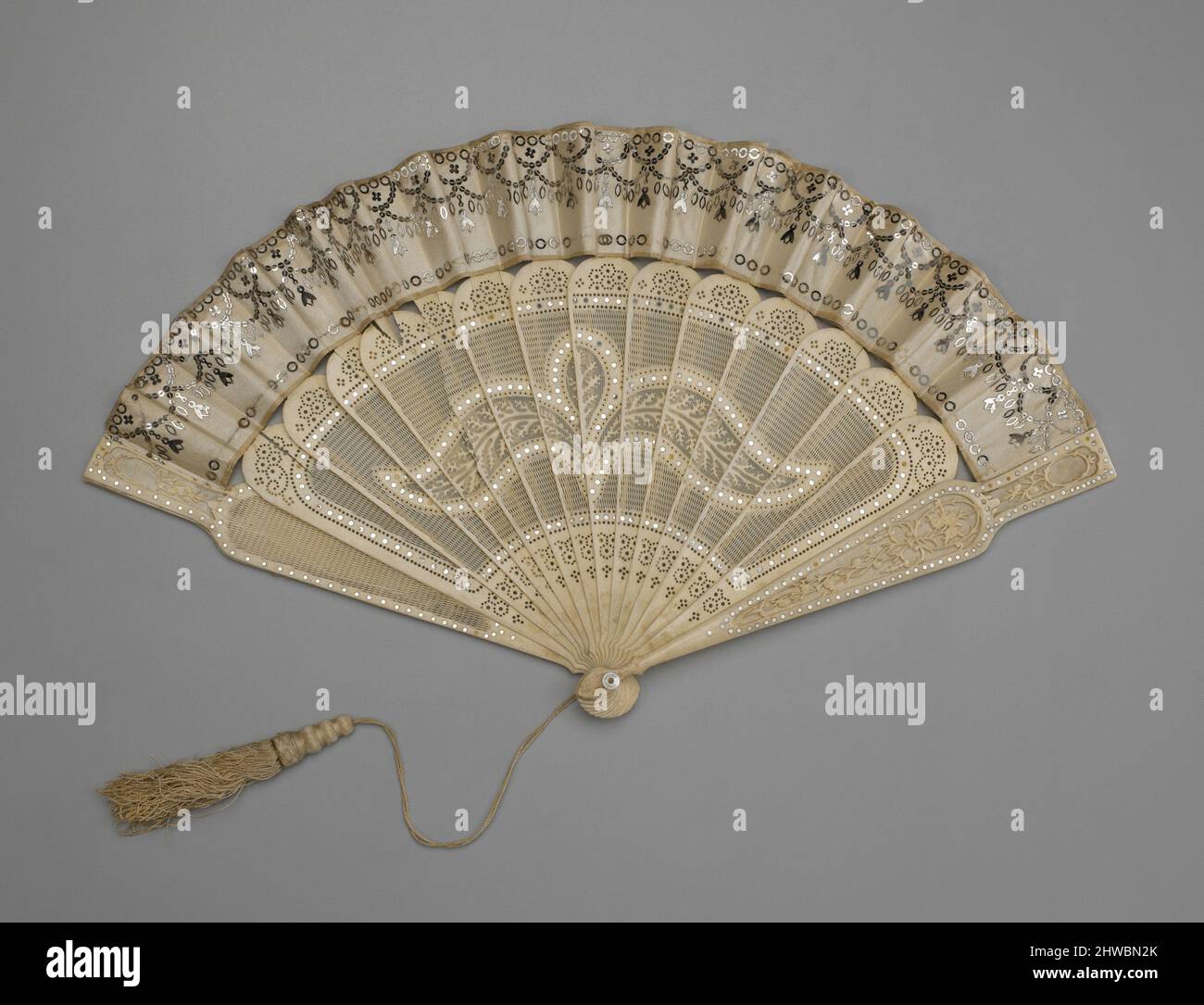 Ivory fan hi-res stock photography and images - Alamy