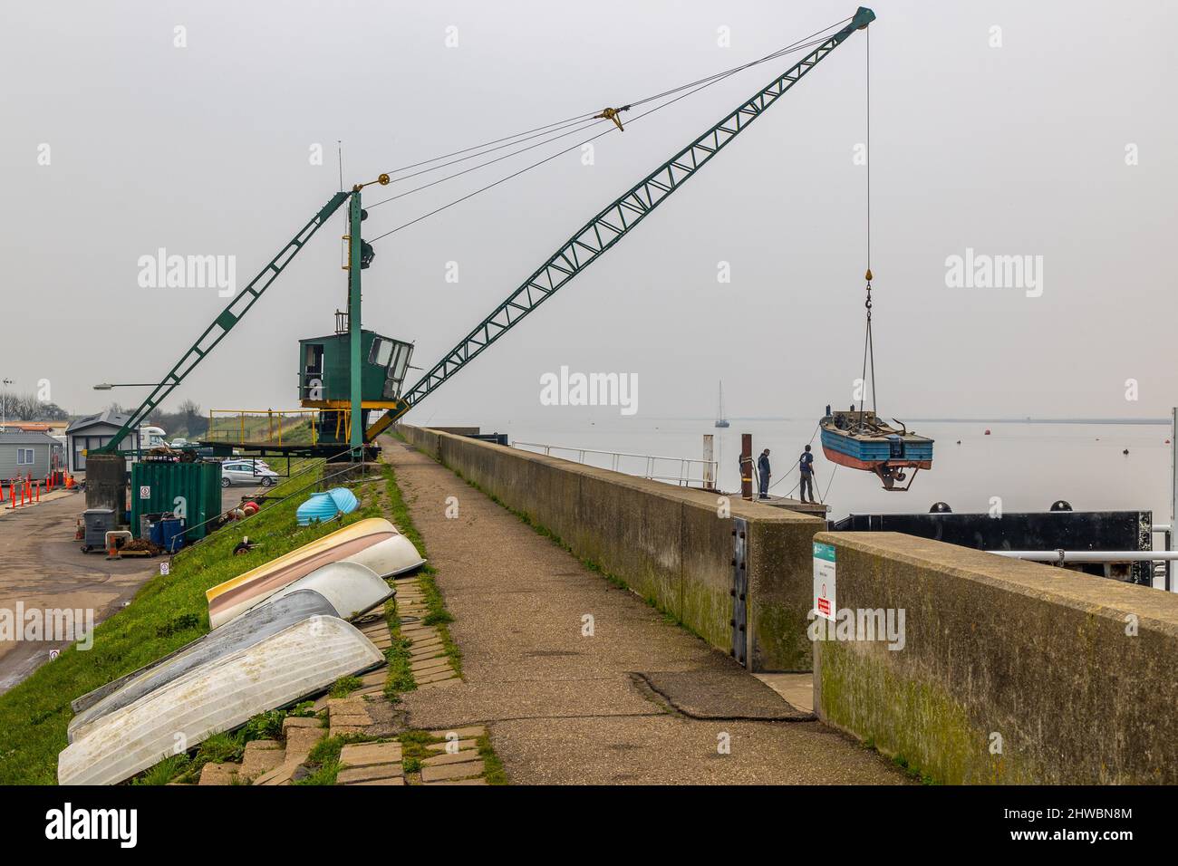 Crouch lift hi-res stock photography and images - Alamy