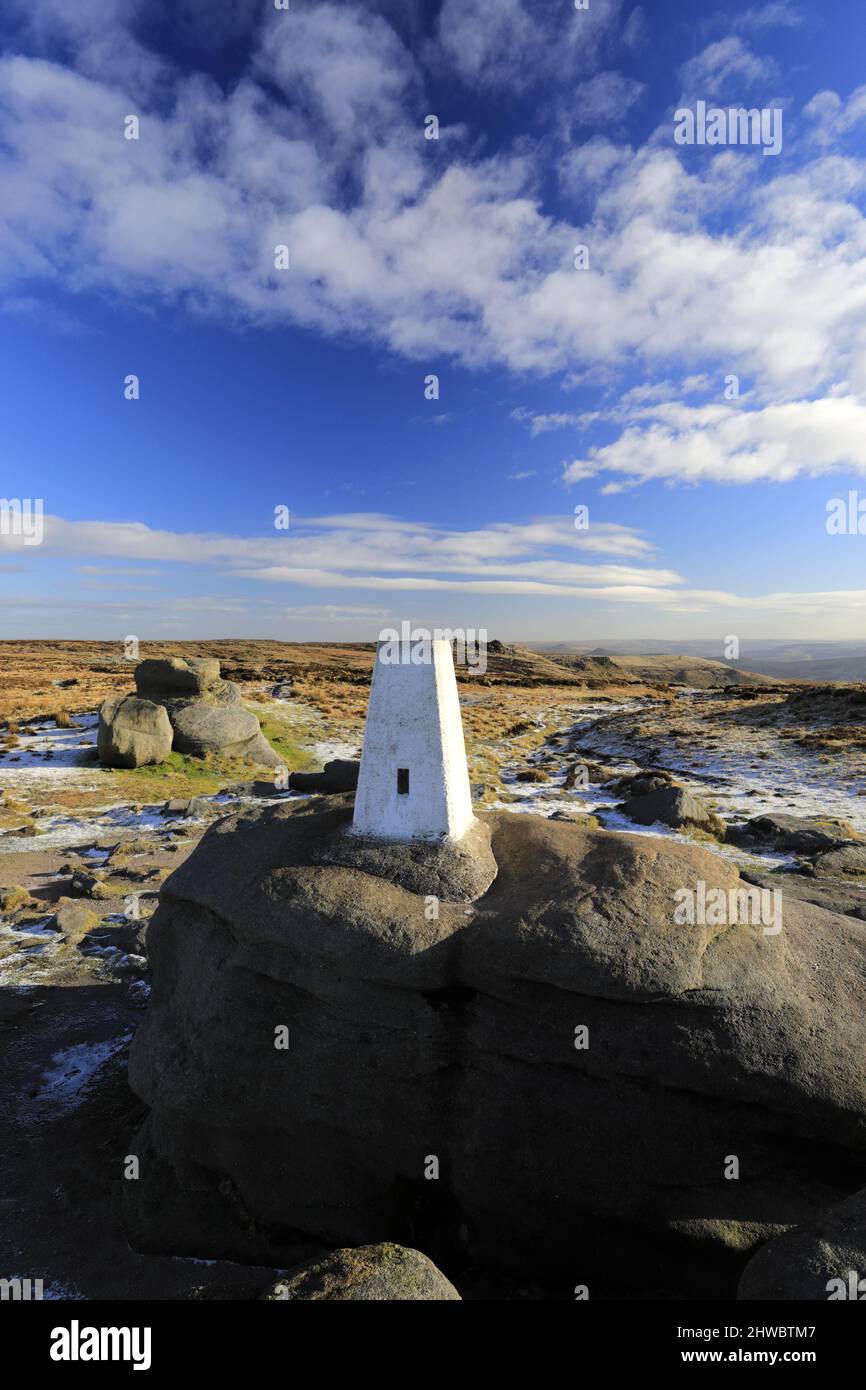 View of the OS Trig Point on Kinder Scout, Pennine Way, Derbyshire ...
