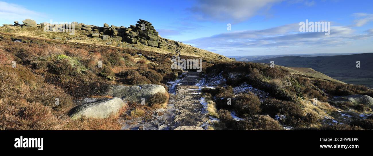Pym Chair rock formation on Kinder Scout, Pennine Way, Peak District ...