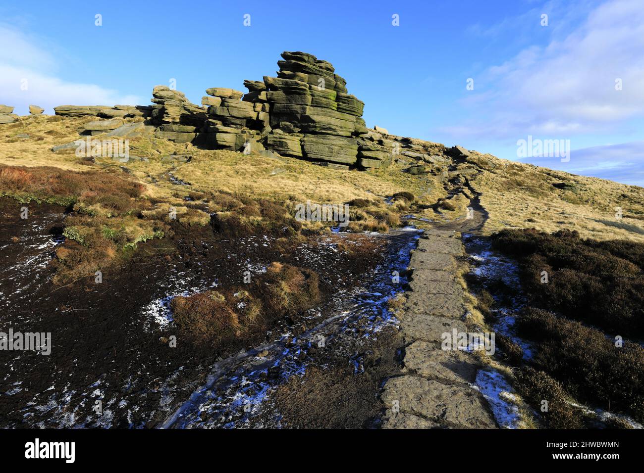 Pym Chair rock formation on Kinder Scout, Pennine Way, Peak District ...