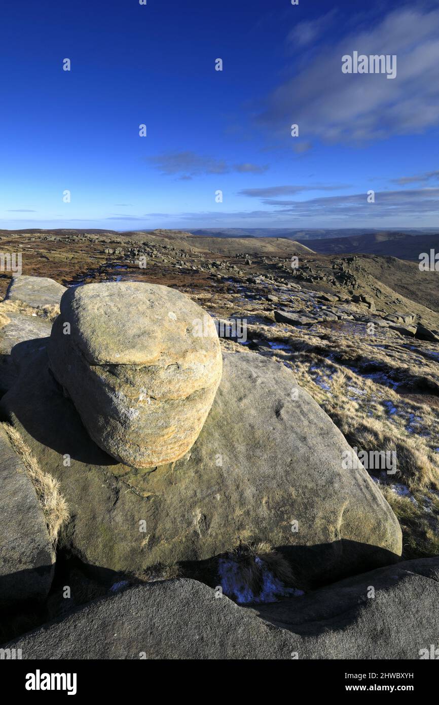 The Woolpacks rock formations on Kinder Scout, Pennine Way, Peak ...