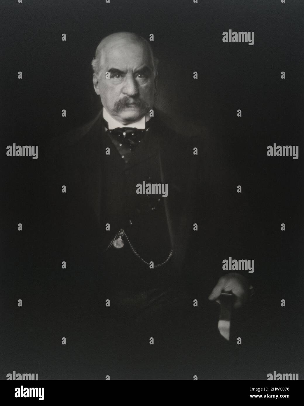 Edward 1879 1973 hi-res stock photography and images - Alamy