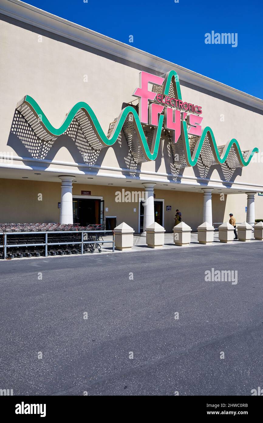 Frys electronics hi-res stock photography and images - Alamy