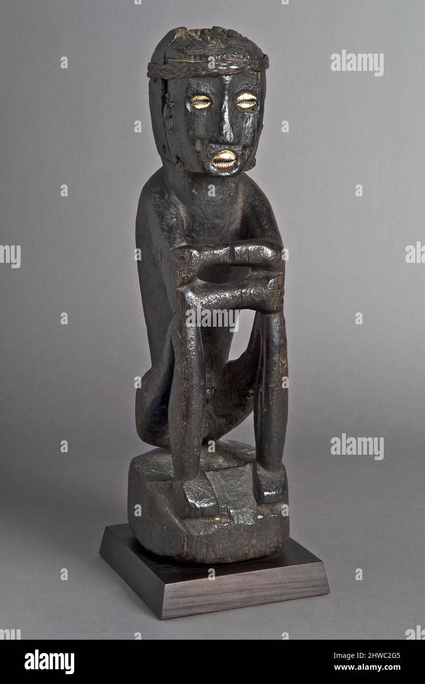 Bulul hi-res stock photography and images - Alamy