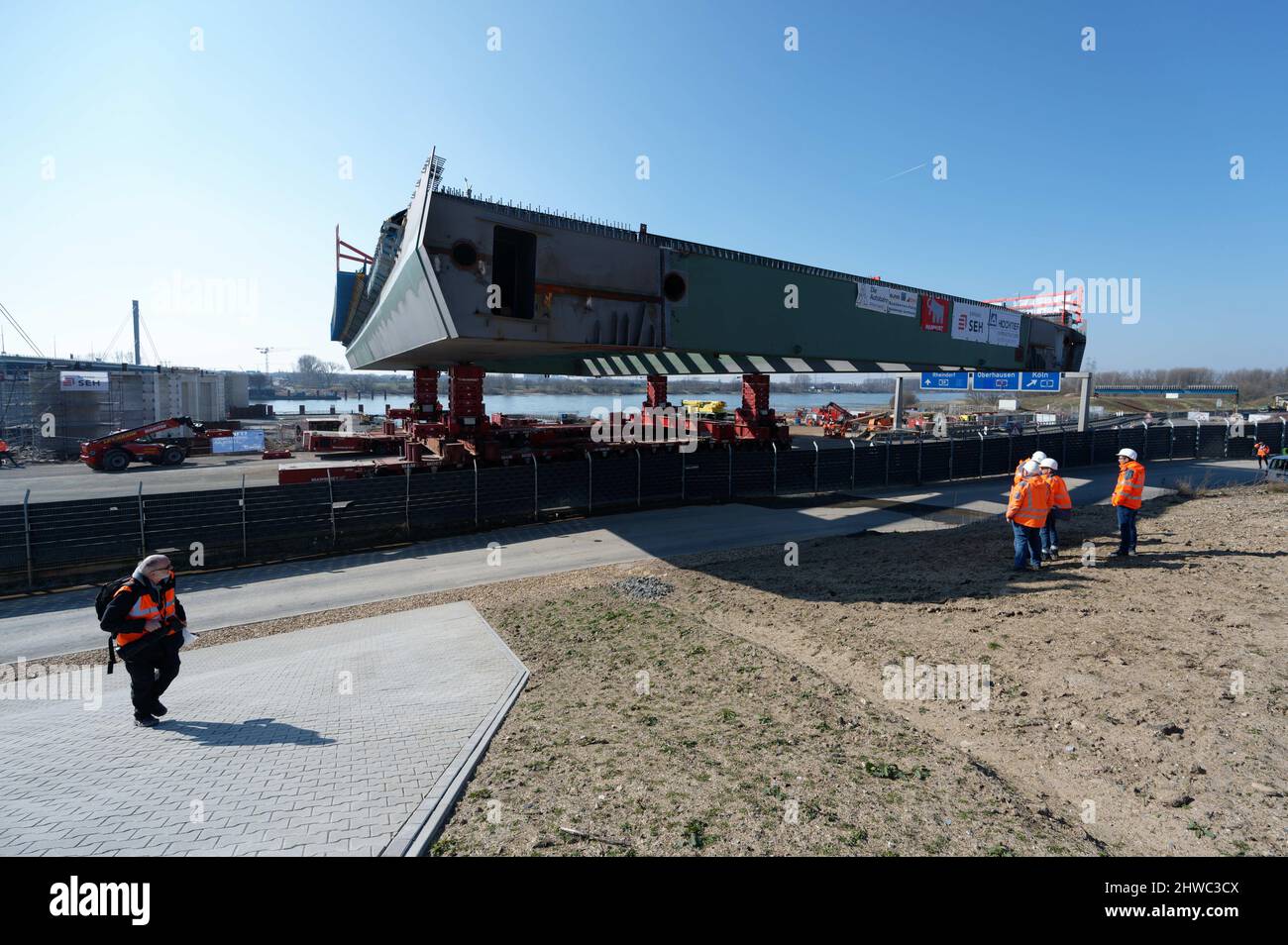 34 meters hi-res stock photography and images - Alamy