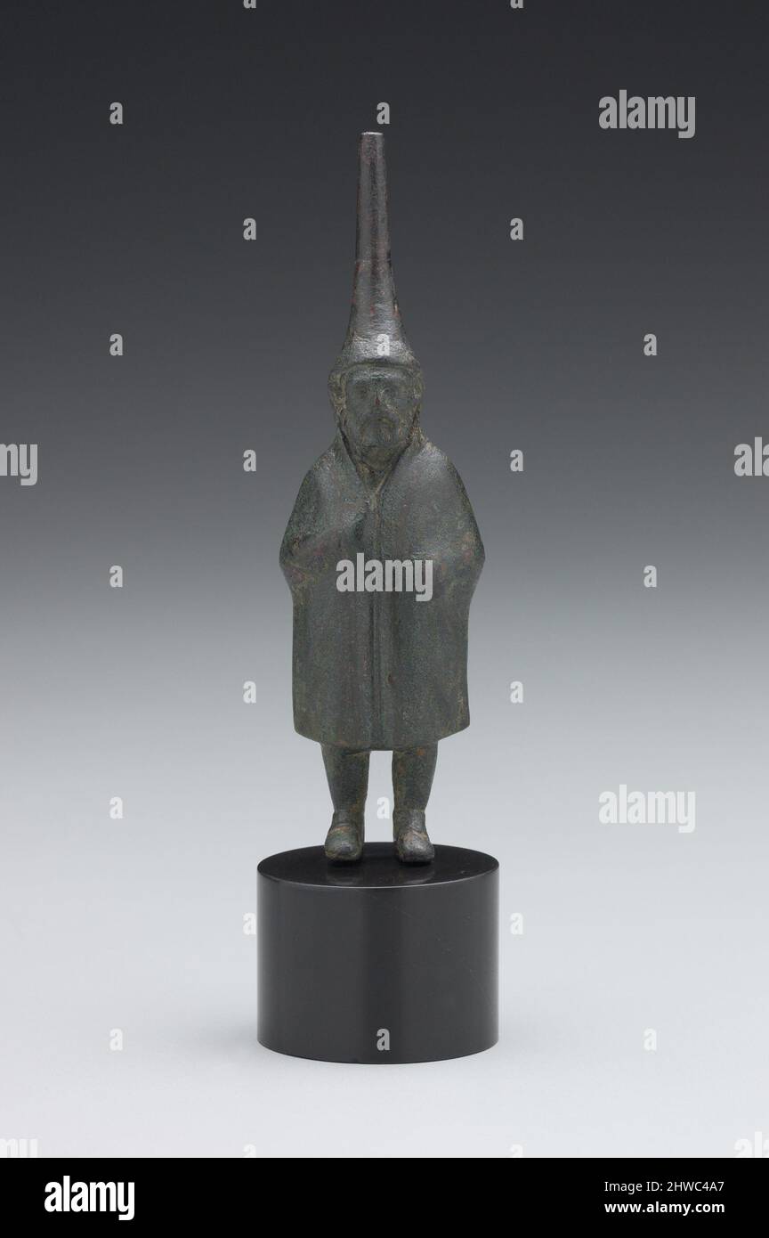 Tall hat hi-res stock photography and images - Alamy