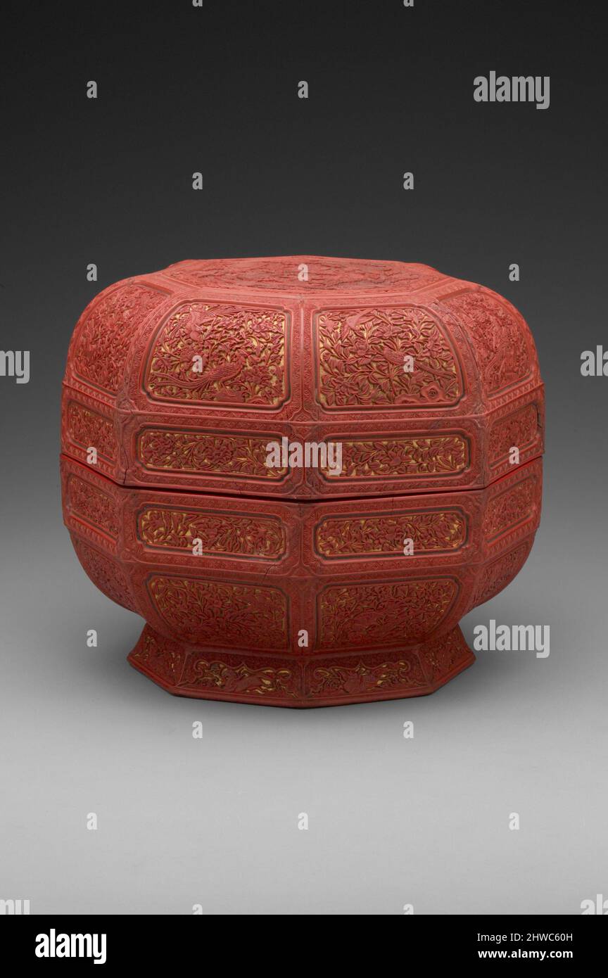 Eight sided box hi-res stock photography and images - Alamy