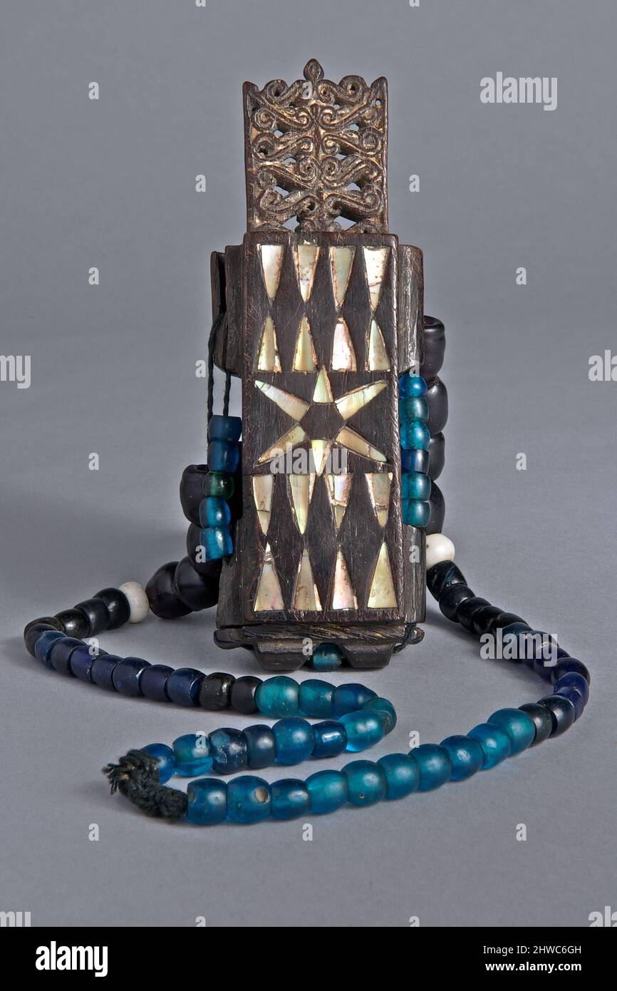 Ivory betel hi-res stock photography and images - Alamy