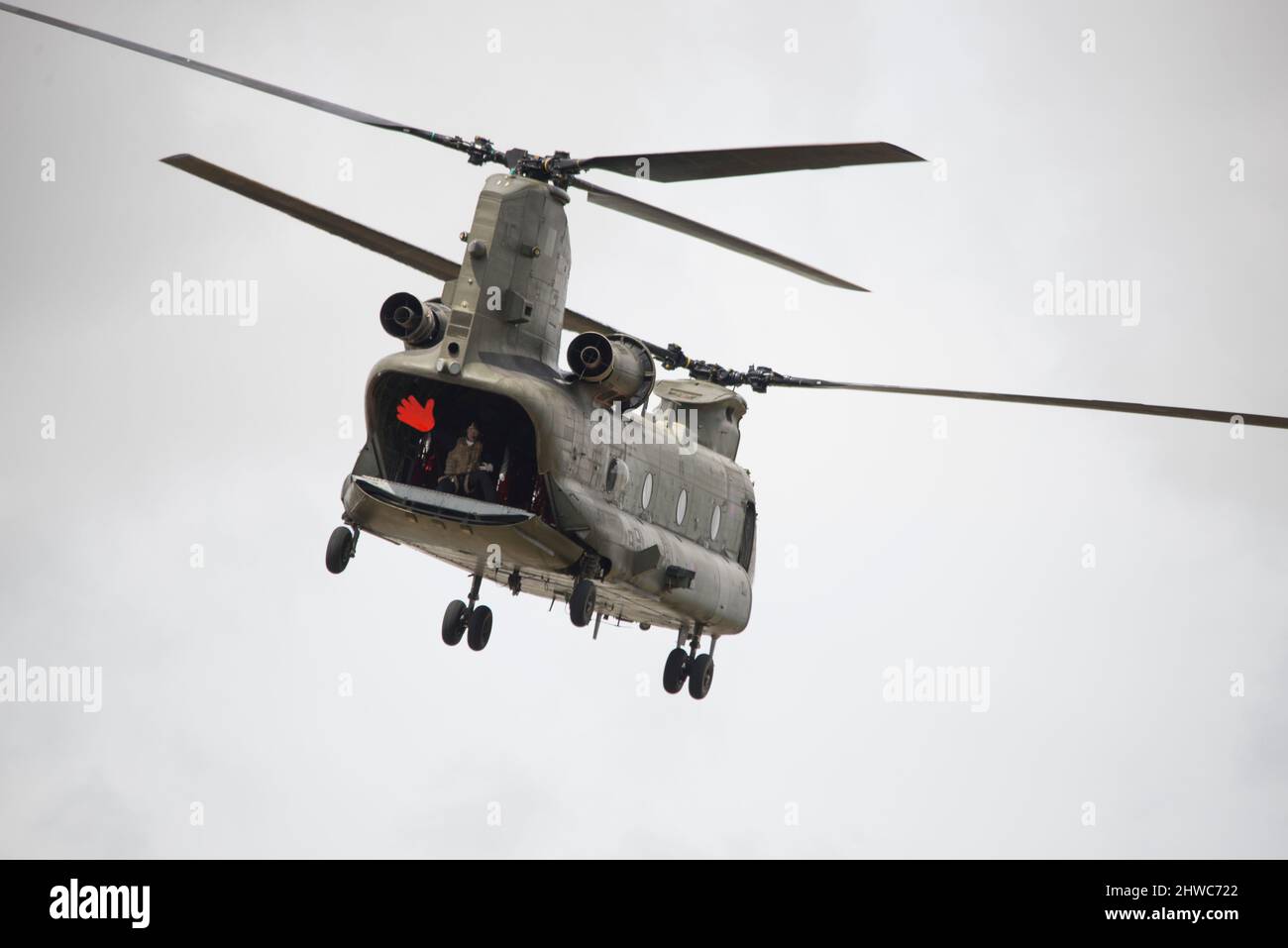 Chinook helicopter rear hi-res stock photography and images - Alamy