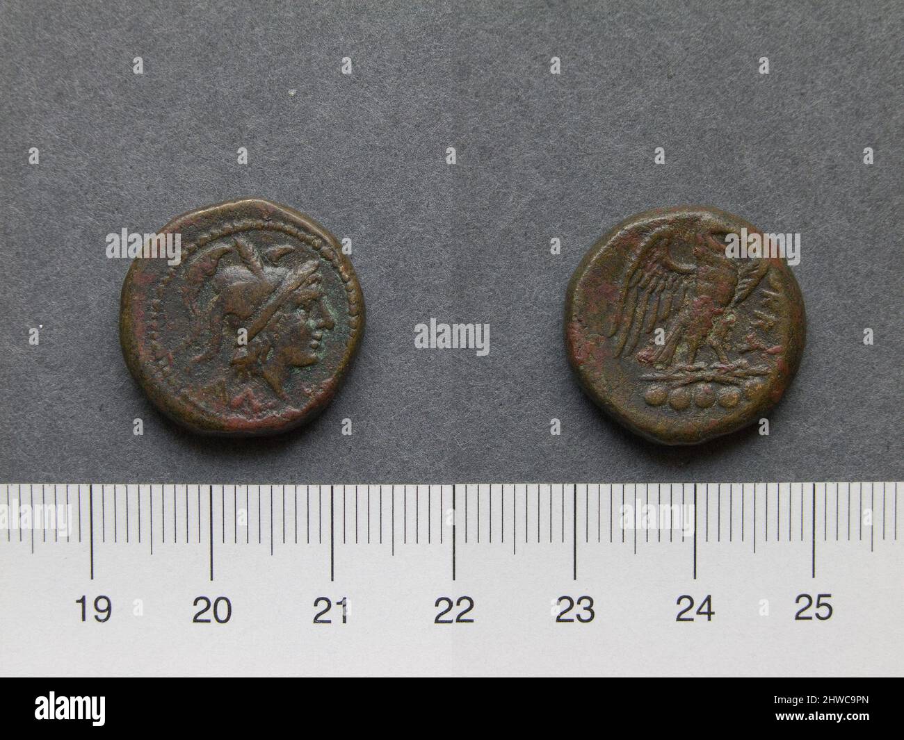 Quincunx hi-res stock photography and images - Alamy