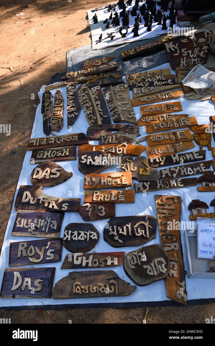 Bengali signage hi-res stock photography and images - Alamy