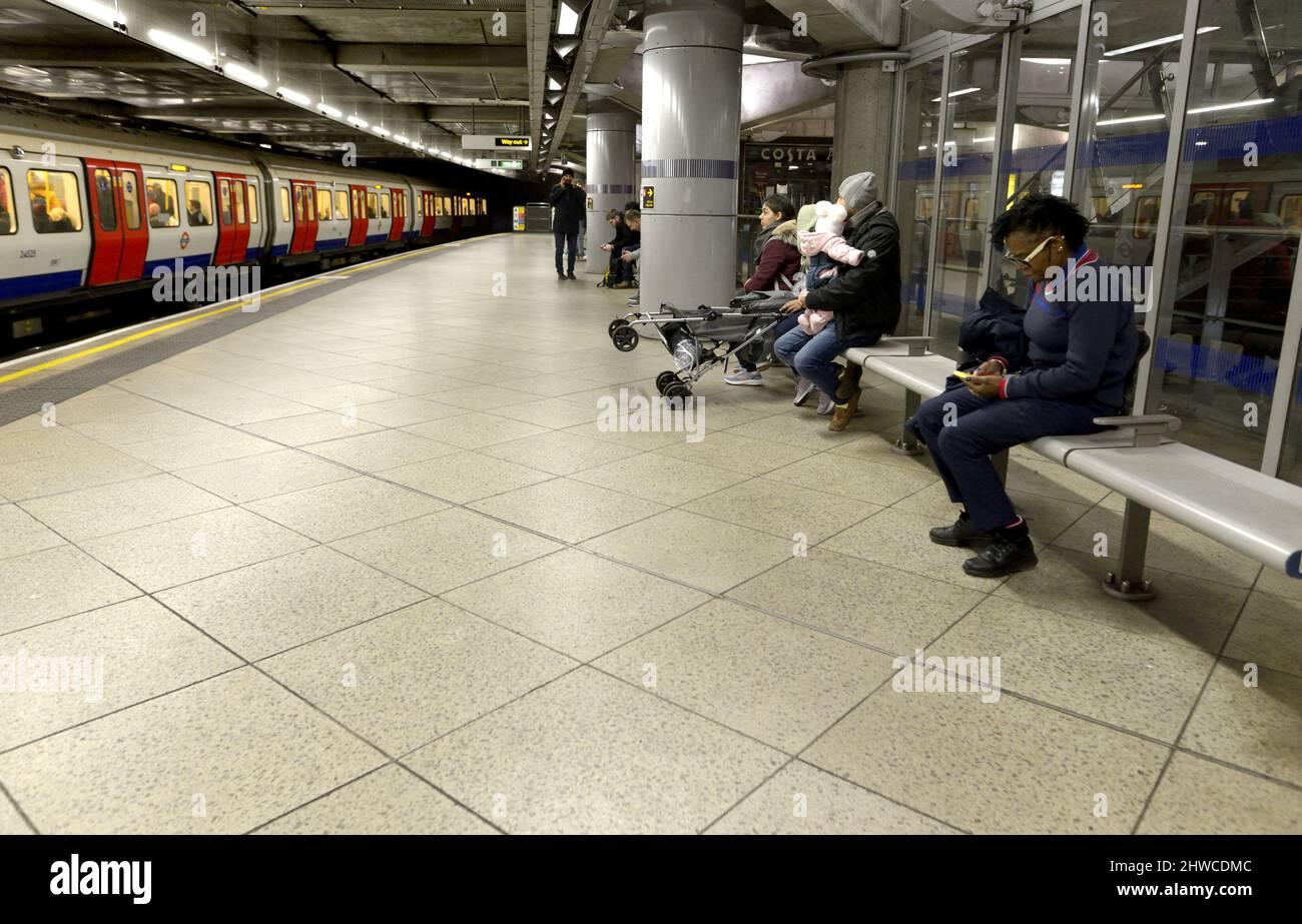London, England, UK. Westminster underground station Stock Photo - Alamy