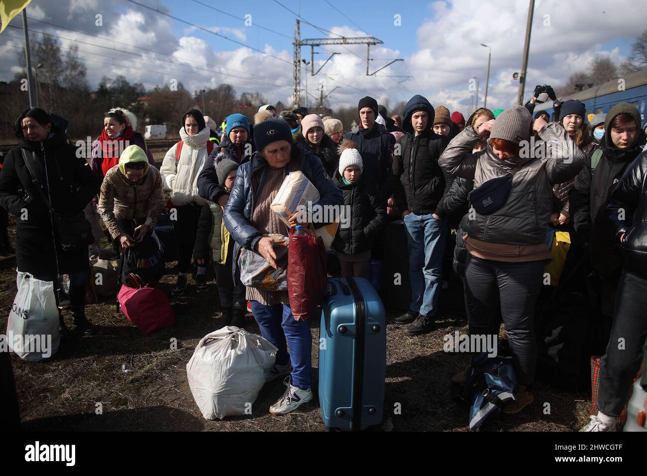 Ukrainian refugees seen at Olkusz train station. Over 700,000 Ukrainian ...