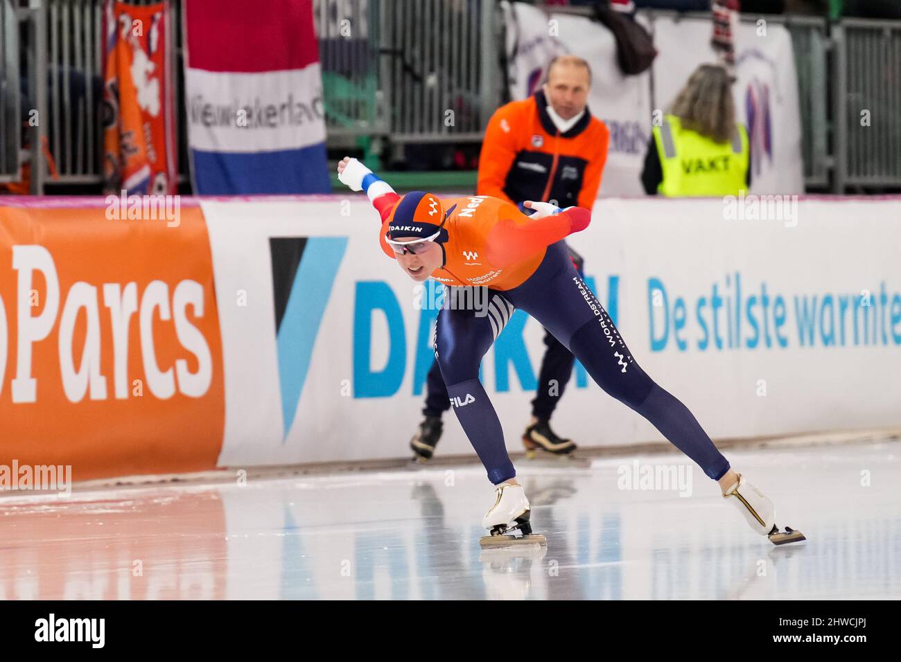 HAMAR, NORWAY - MARCH 5: Merel Conijn of the Netherlands competing in ...