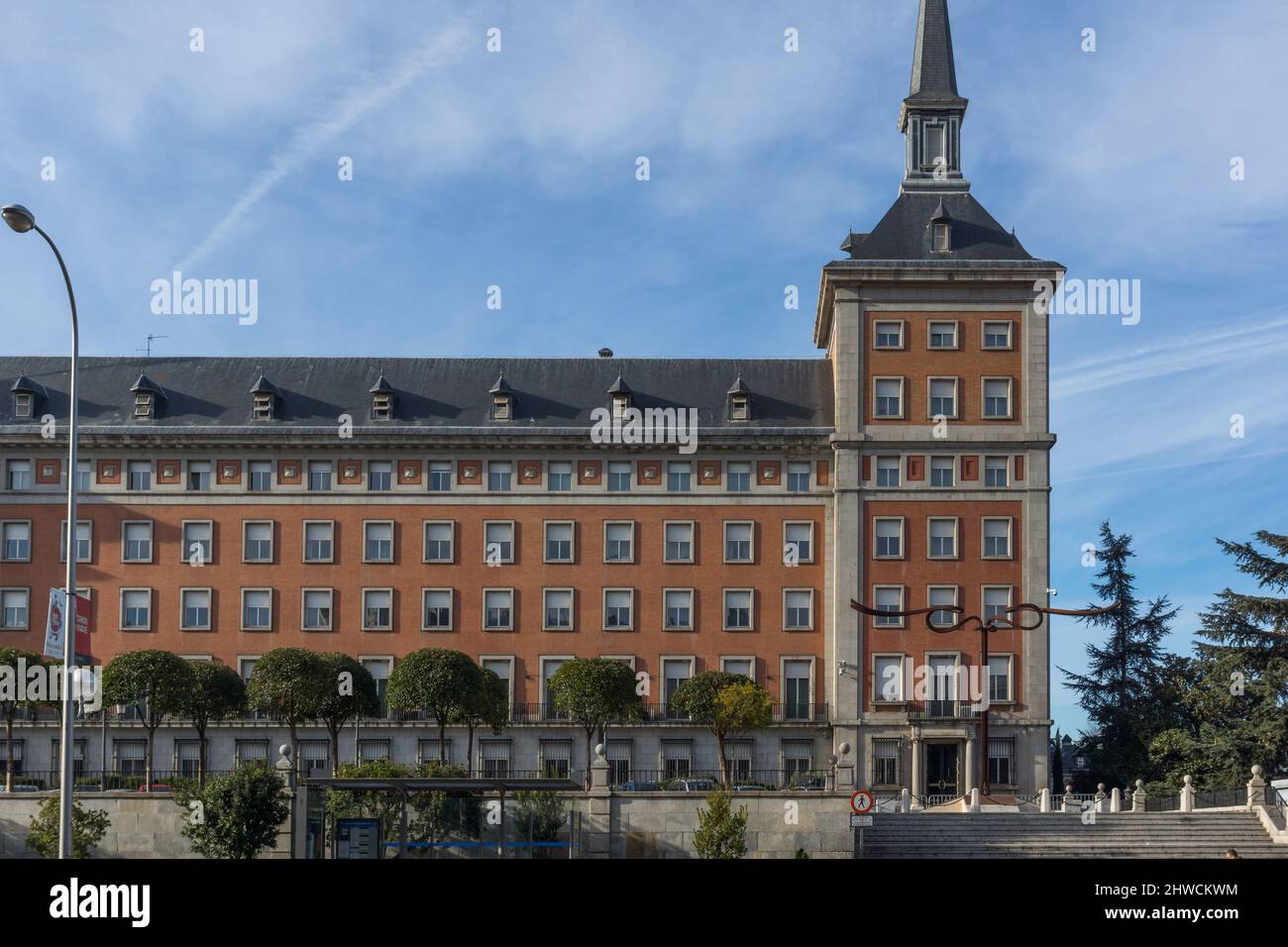 MADRID, SPAIN - JANUARY 23, 2018: Architectural detail of building of ...