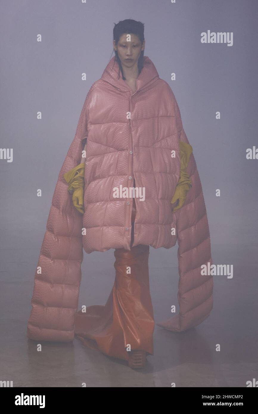 A model walks on the runway during Rick Owens Women and Men Ready to ...