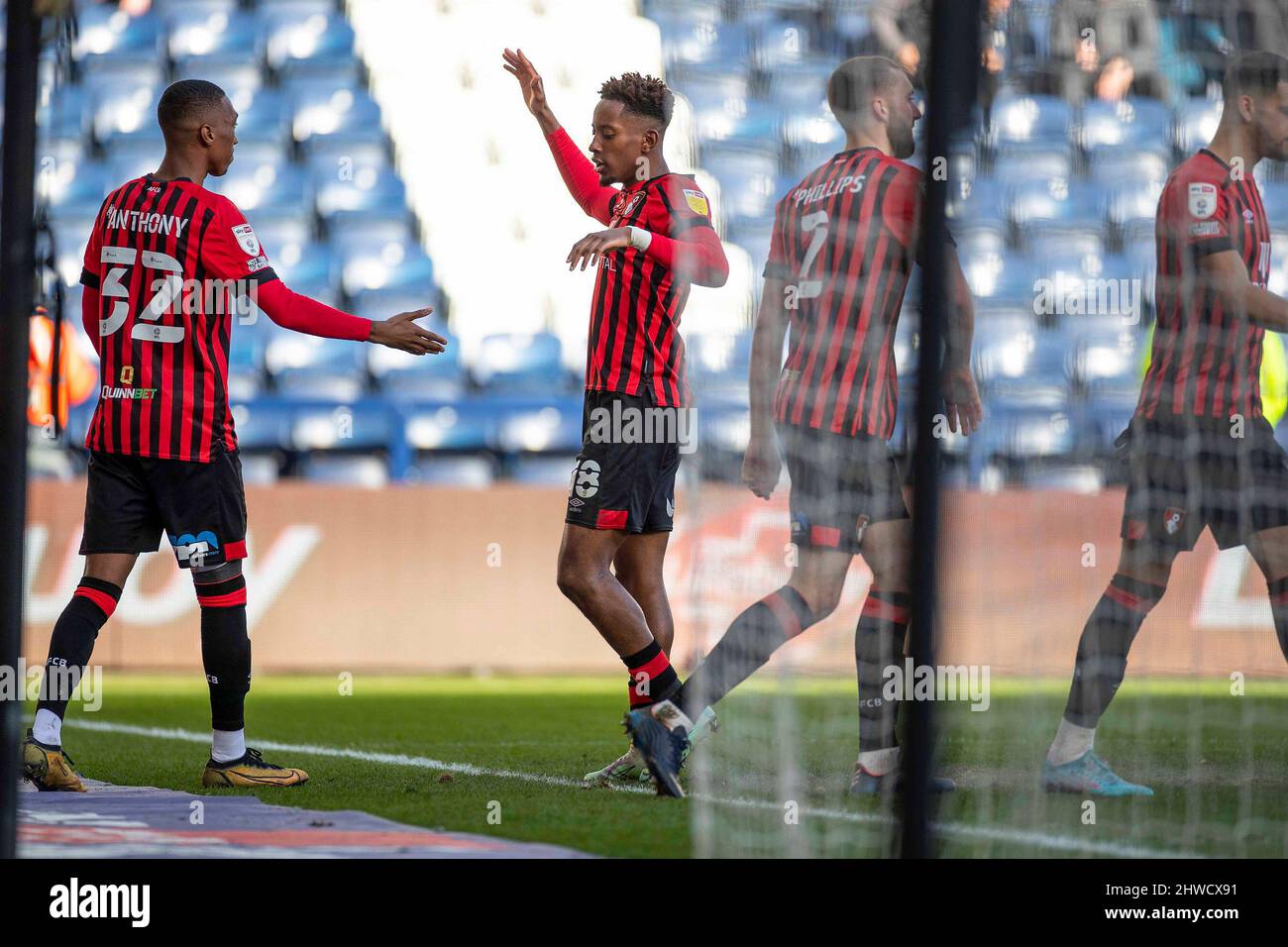 Jamal Lowe #18 of Bournemouth celebrates his goal Stock Photo - Alamy