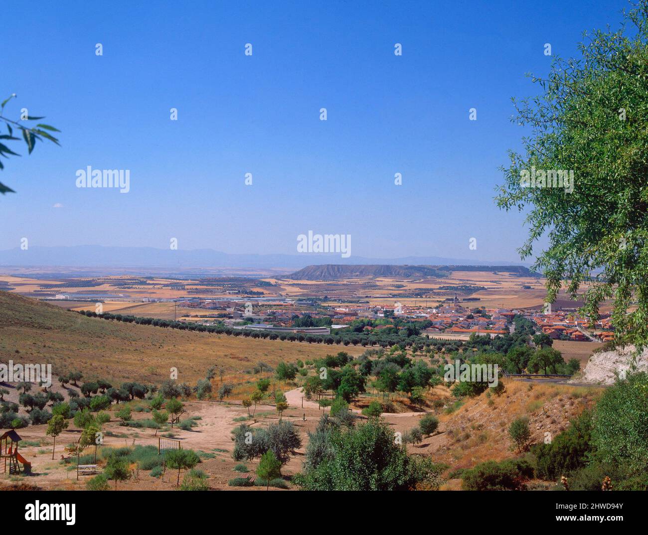 PANORAMICA DEL PUEBLO. Location: EXTERIOR. TORRES DE LA ALAMEDA. MADRID ...