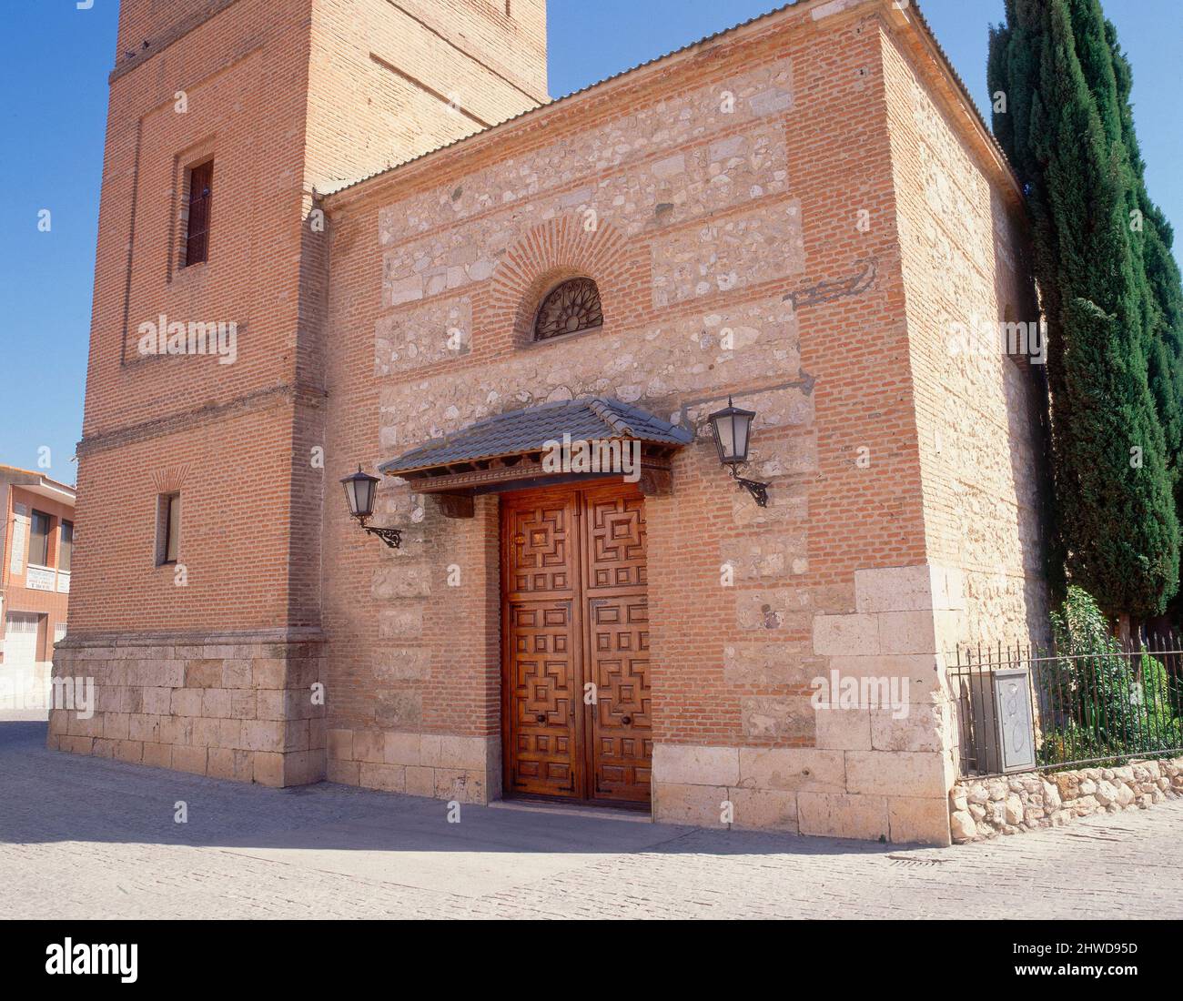 PUERTA DE LA FACHADA PRINCIPAL. Location: IGLESIA DE LA NATIVIDAD. SAN ...