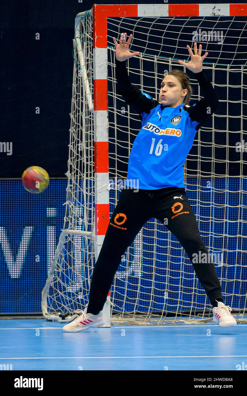 2022 european qualifying round group hi-res stock photography and ...