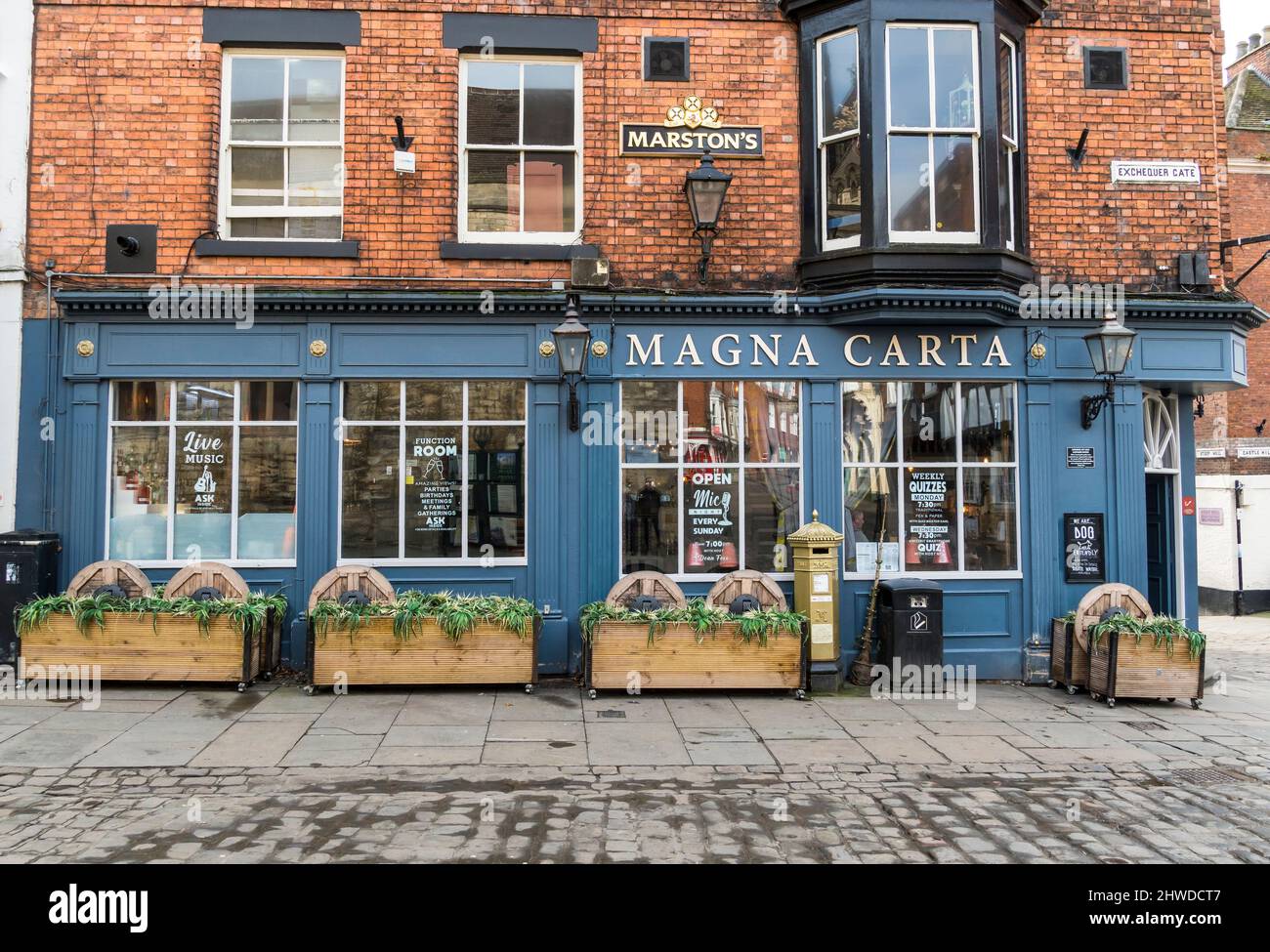 Magna carta public house hi-res stock photography and images - Alamy