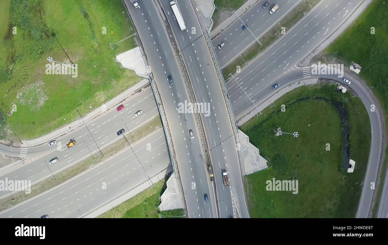 Elevated expressway clip top view hi-res stock photography and images ...