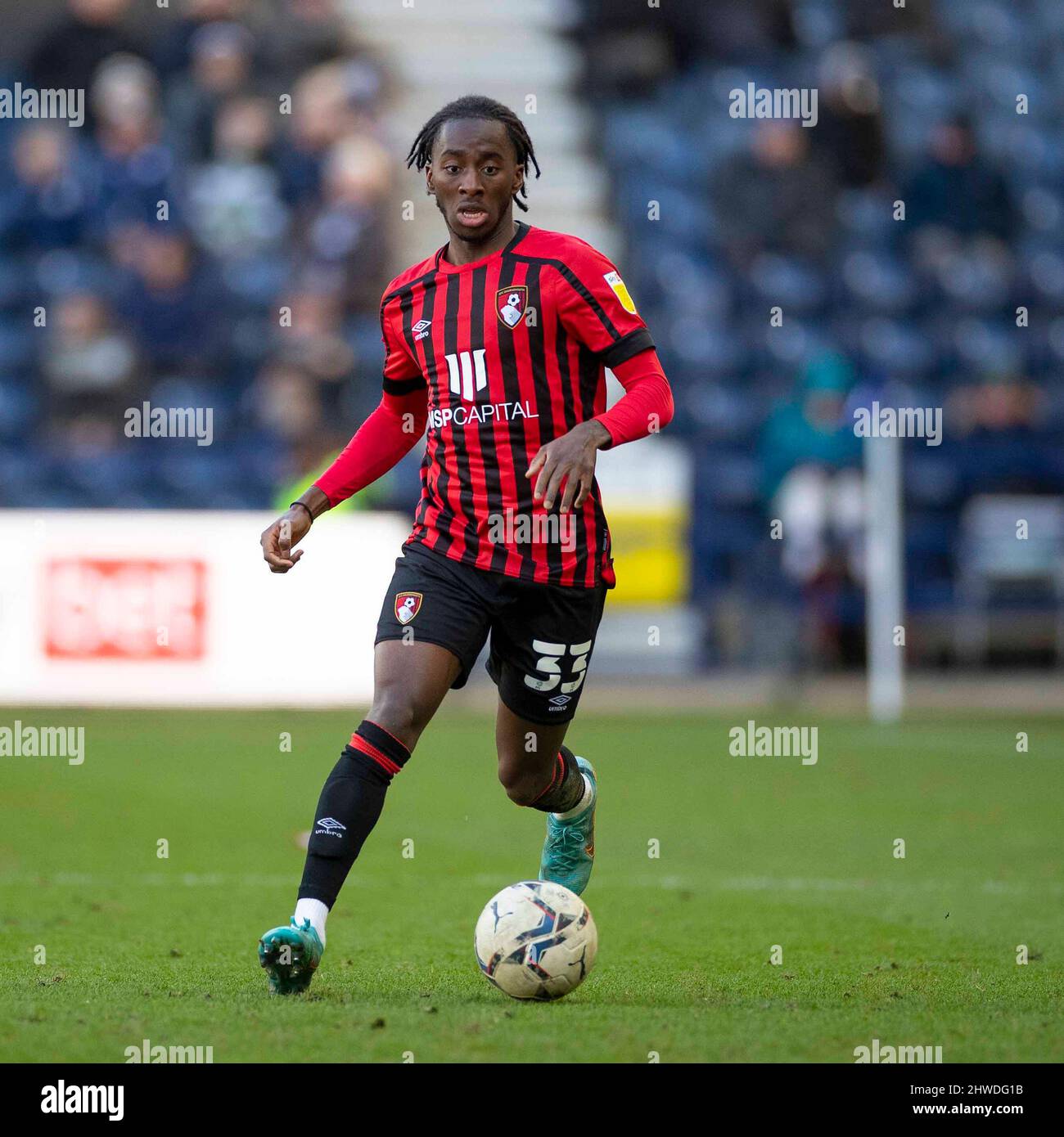 Jordan Zemura High Resolution Stock Photography and Images - Alamy