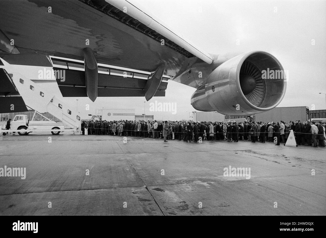 The 361 passenger Boeing 747 arrives at Heathrow Airport. The first ...